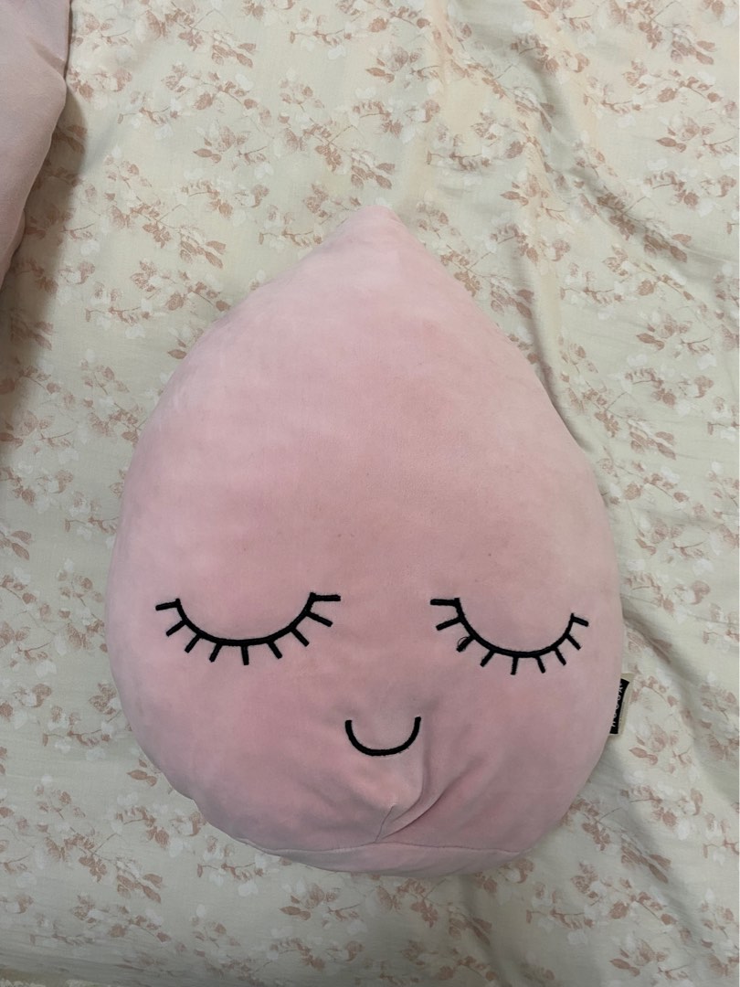 Hooga Raindrop Plushie - Sister Dew, Furniture & Home Living, Home ...