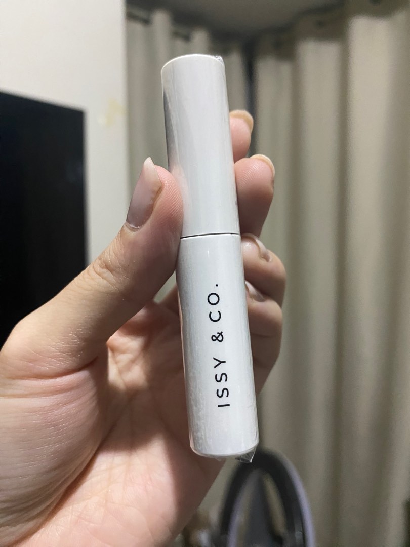 Issy Brow Refiner Gel, Beauty & Personal Care, Face, Makeup on Carousell