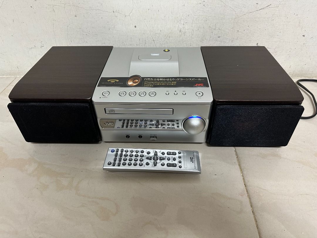 JVC CA EXS1S CD USB 床頭音響 全機功能 全音域 木振膜核桃實木音箱 有原廠遙控器~, 耳機及錄音音訊設備, 音樂播放裝置 MP3及CD 播放器在旋轉拍賣