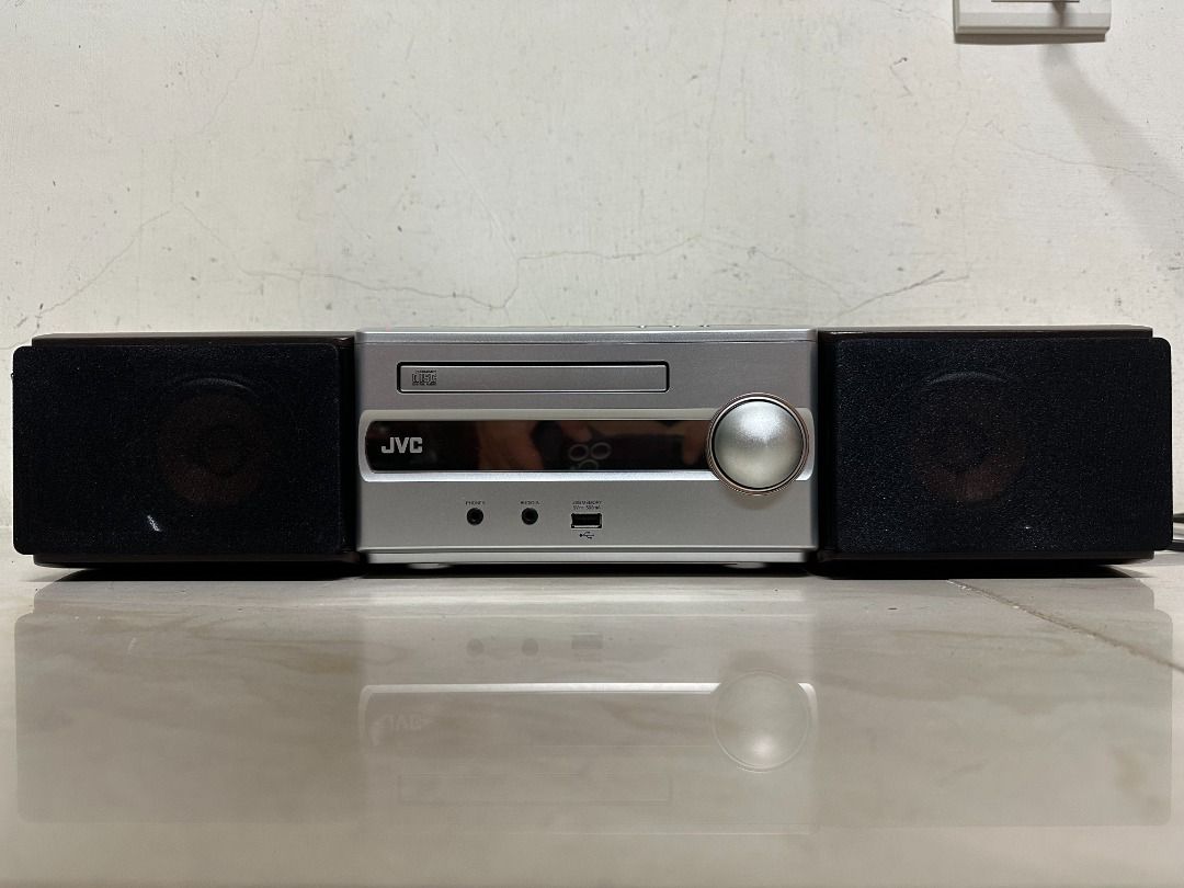 JVC CA EXS1S CD USB 床頭音響 全機功能 全音域 木振膜核桃實木音箱 有原廠遙控器~, 耳機及錄音音訊設備, 音樂播放裝置 MP3及CD 播放器在旋轉拍賣