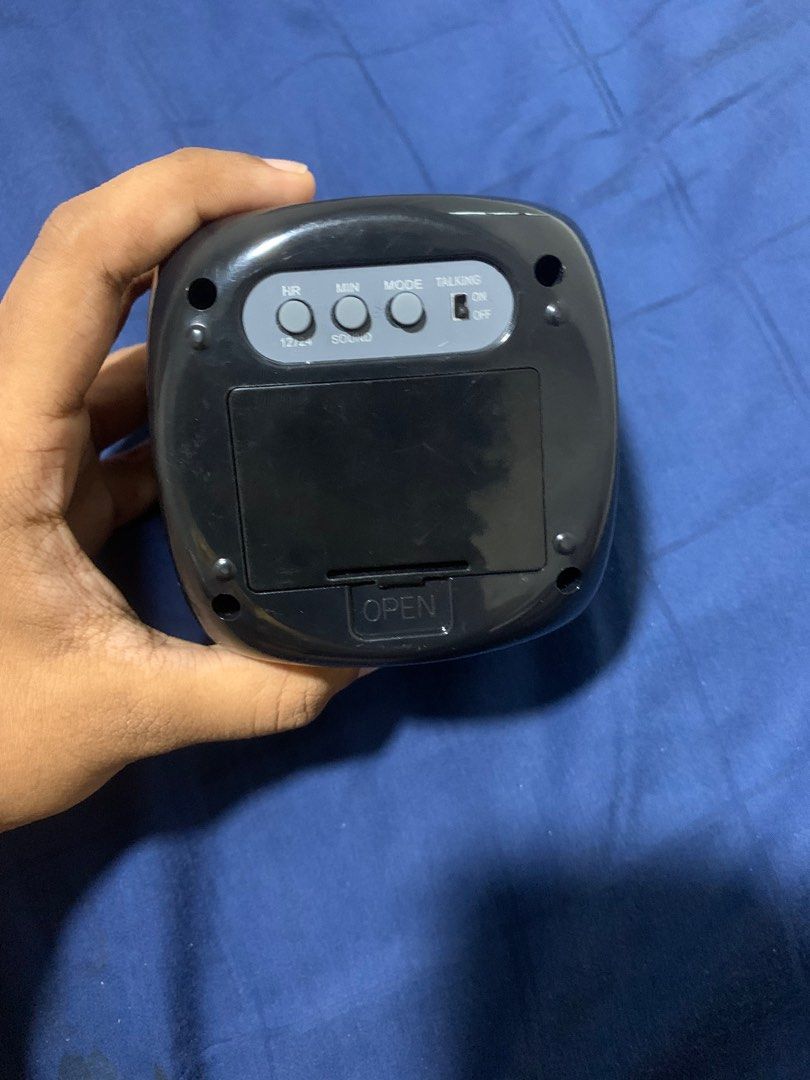 Led displaying Alarm clock, Furniture & Home Living, Home Decor, Clocks on Carousell