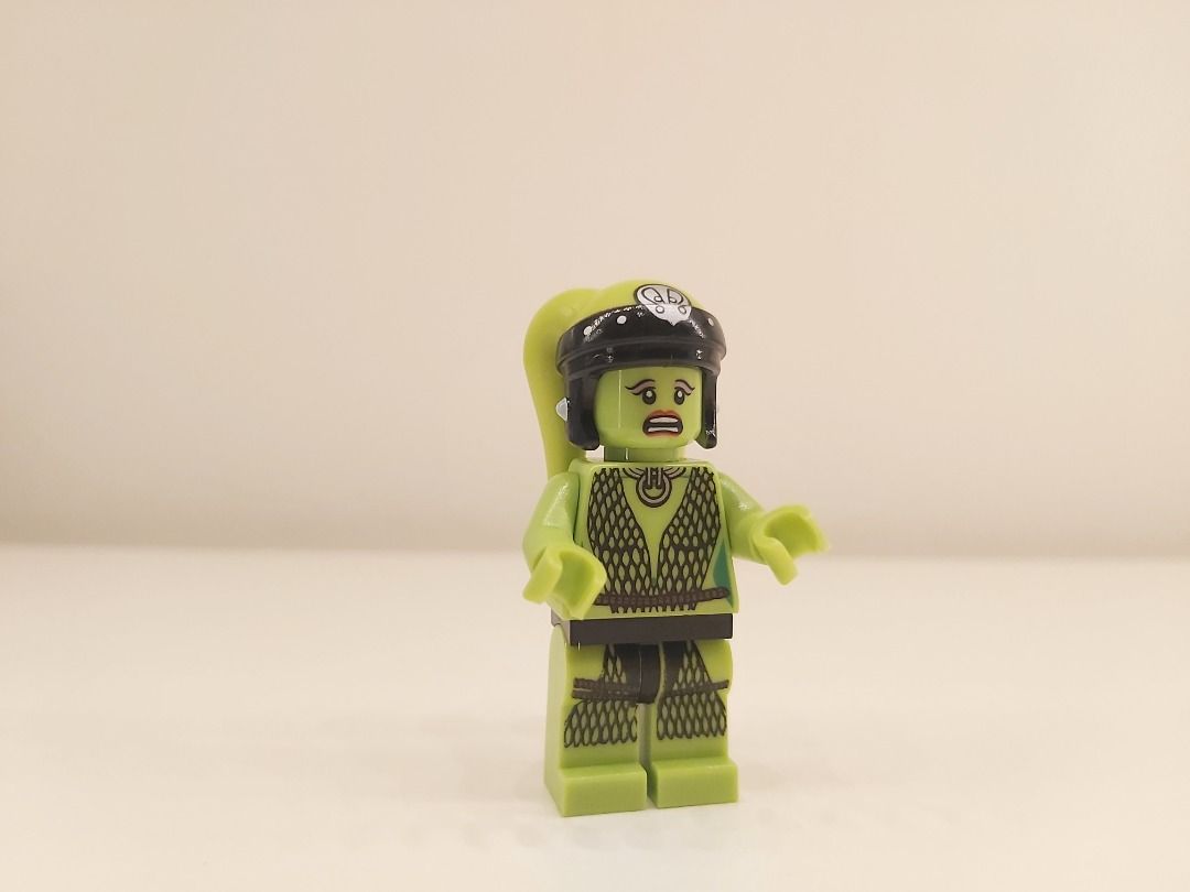 Lego Star Wars minifigure Oola sw0406, 興趣及遊戲, 玩具 & 遊戲類 - Carousell