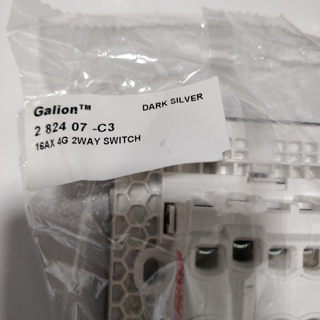 Legrand 4-gang 2-way switch, Everything Else on Carousell