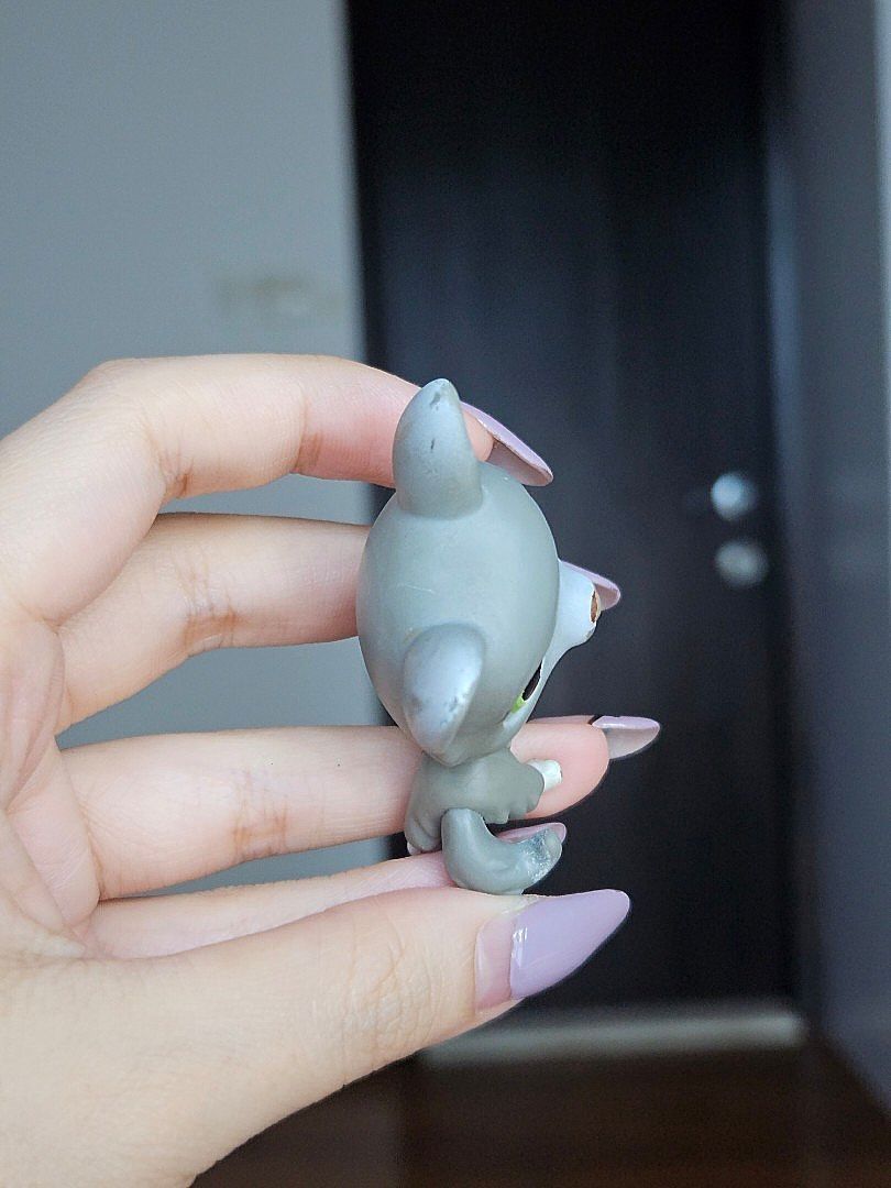 Littlest Pet Shop Blemished Grey Corgi LPS, Hobbies & Toys, Memorabilia ...