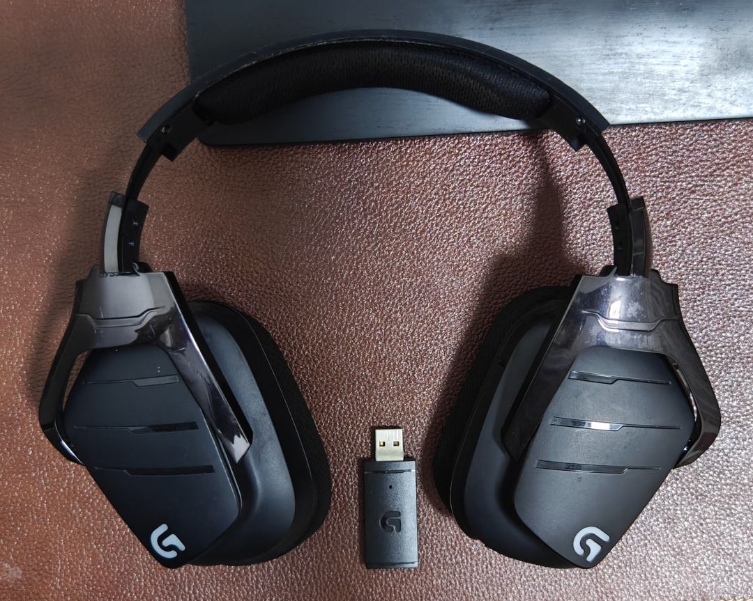 Logitech G933 Artemis Spectrum wireless gaming headset, Audio ...