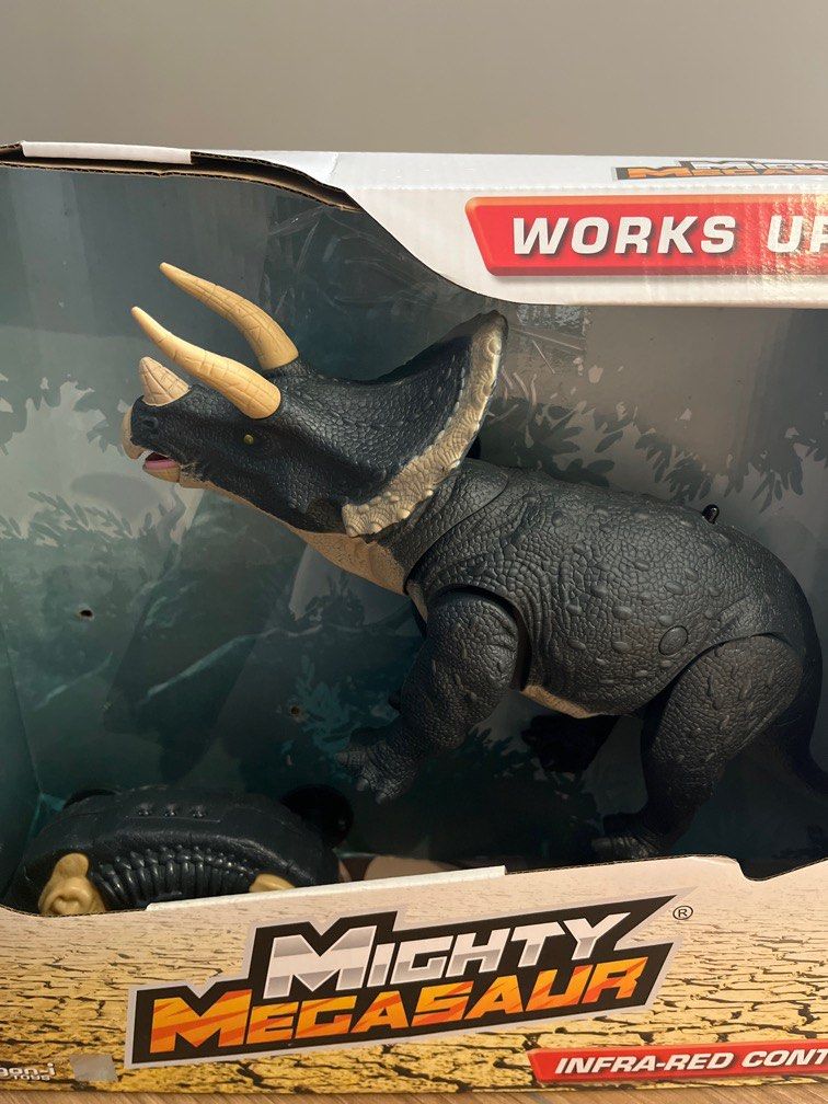 Mighty Megasaur Dinosaur Triceratops, Hobbies & Toys, Toys & Games on ...