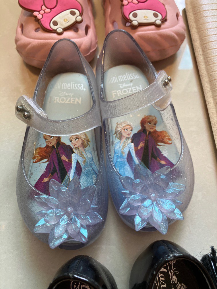 Mini Melissa Frozen, Babies & Kids, Babies & Kids Fashion on Carousell