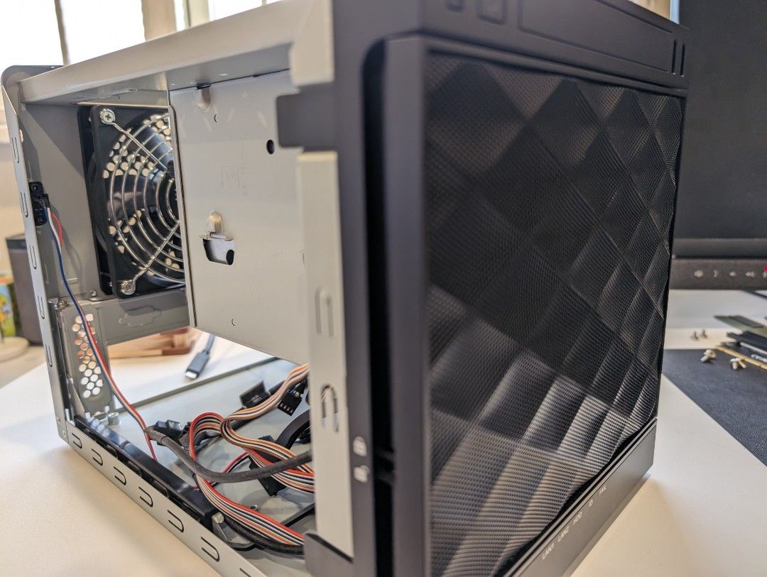 NAS casing (chassis) Inwill MS04 4-bay Nas case, Computers & Tech ...