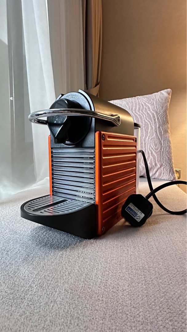 Nespresso machine, TV & Home Appliances, Kitchen Appliances, Coffee ...