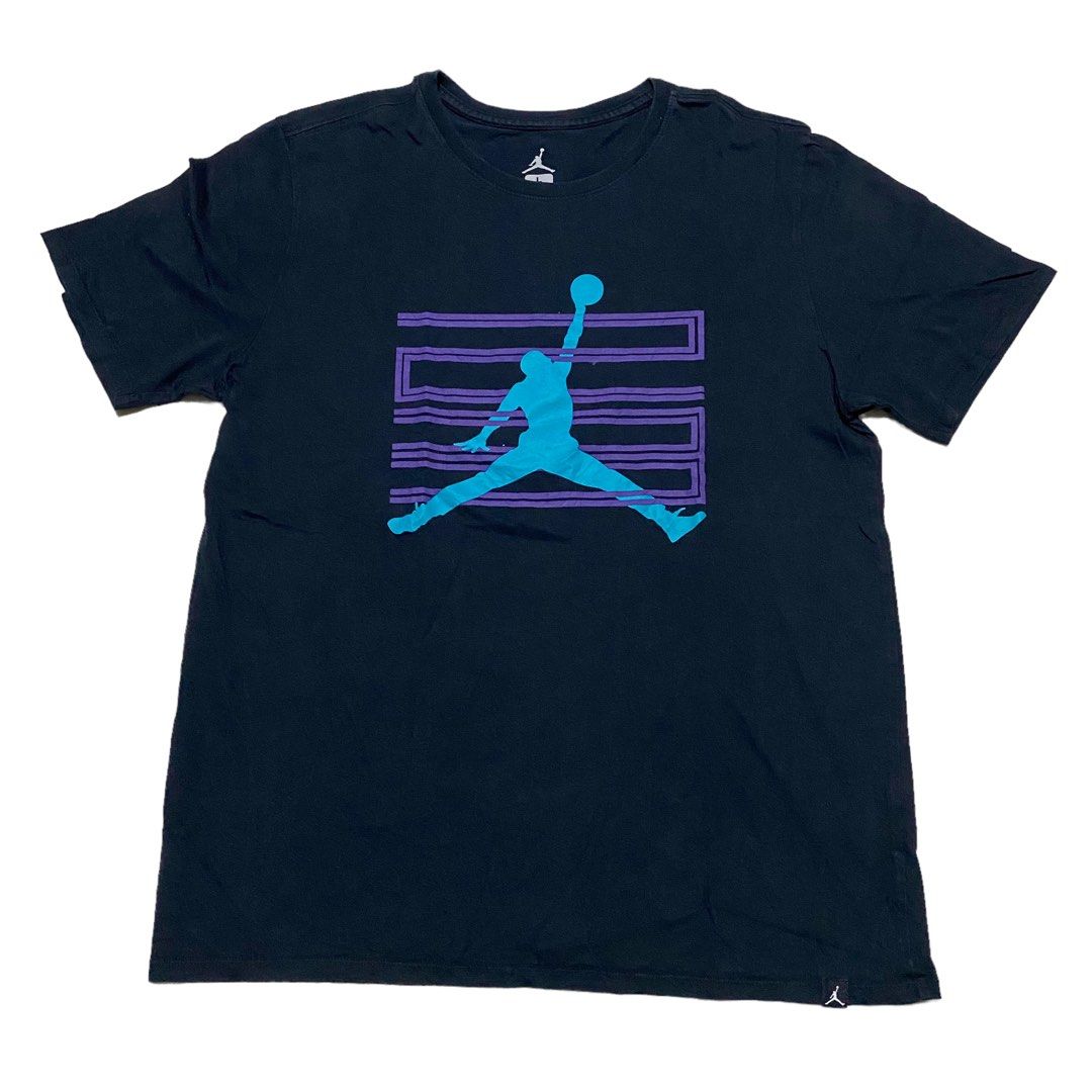 Nike air jordan jumpman ter, Fesyen Pria, Pakaian , Atasan di Carousell