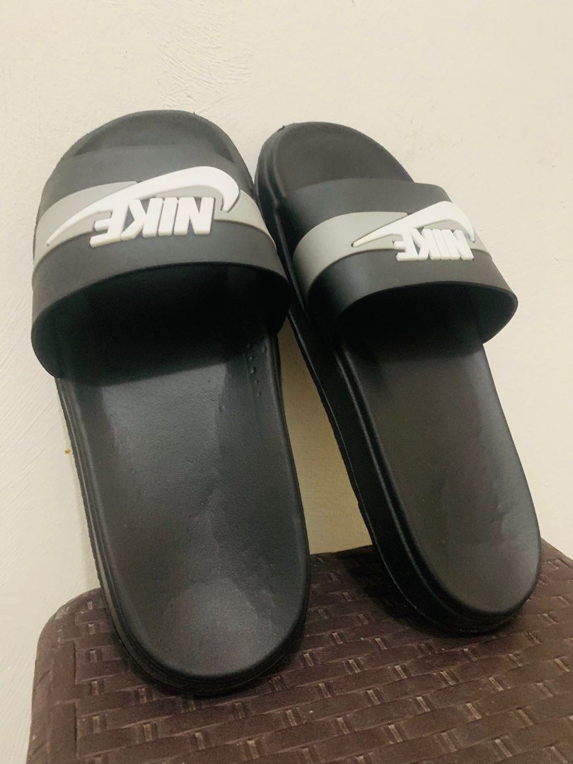 Nike class A slippers, Men's Fashion, Footwear, Slippers & Slides on ...