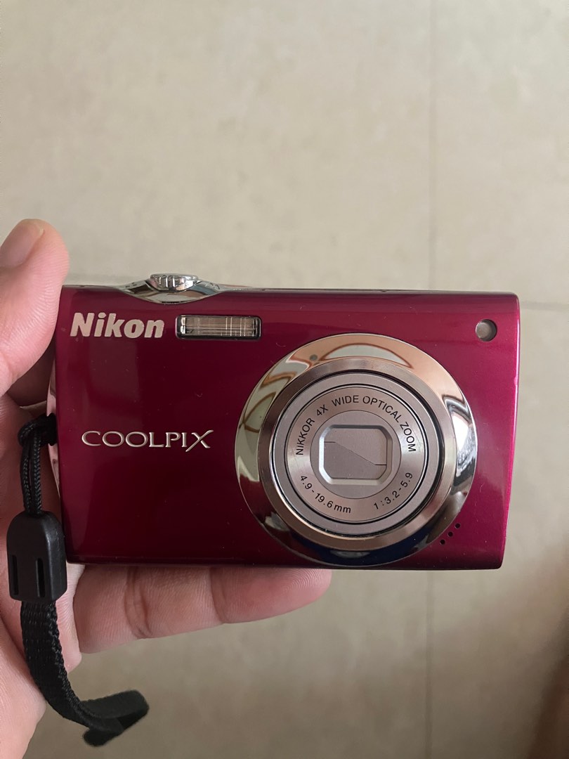 Nikon Coolpix Digicam, Photography, Cameras on Carousell