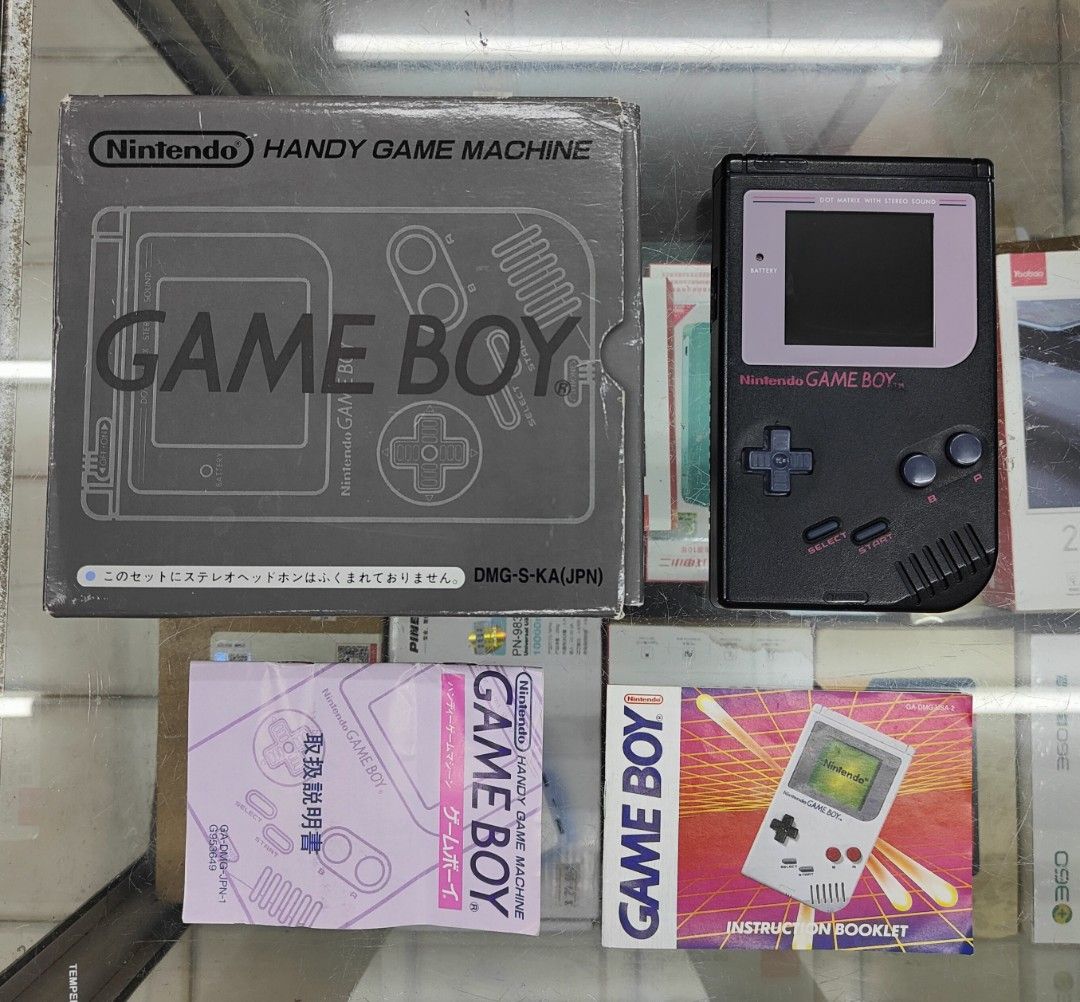 Nintendo Game Boy Console DMG-01, Video Gaming, Video Game Consoles ...