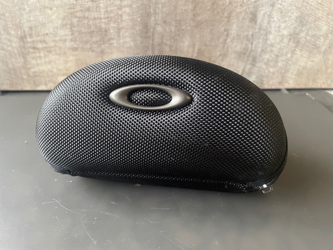 Oakley Sunglasses case, Men's Fashion, Watches & Accessories ...
