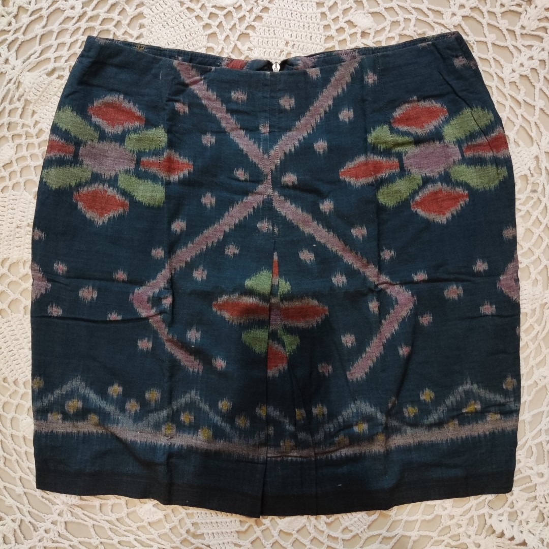 [PRELOVED] Rok Wanita Batik Motif Tenun / Rok Sepan Batik Tenun, Fesyen ...