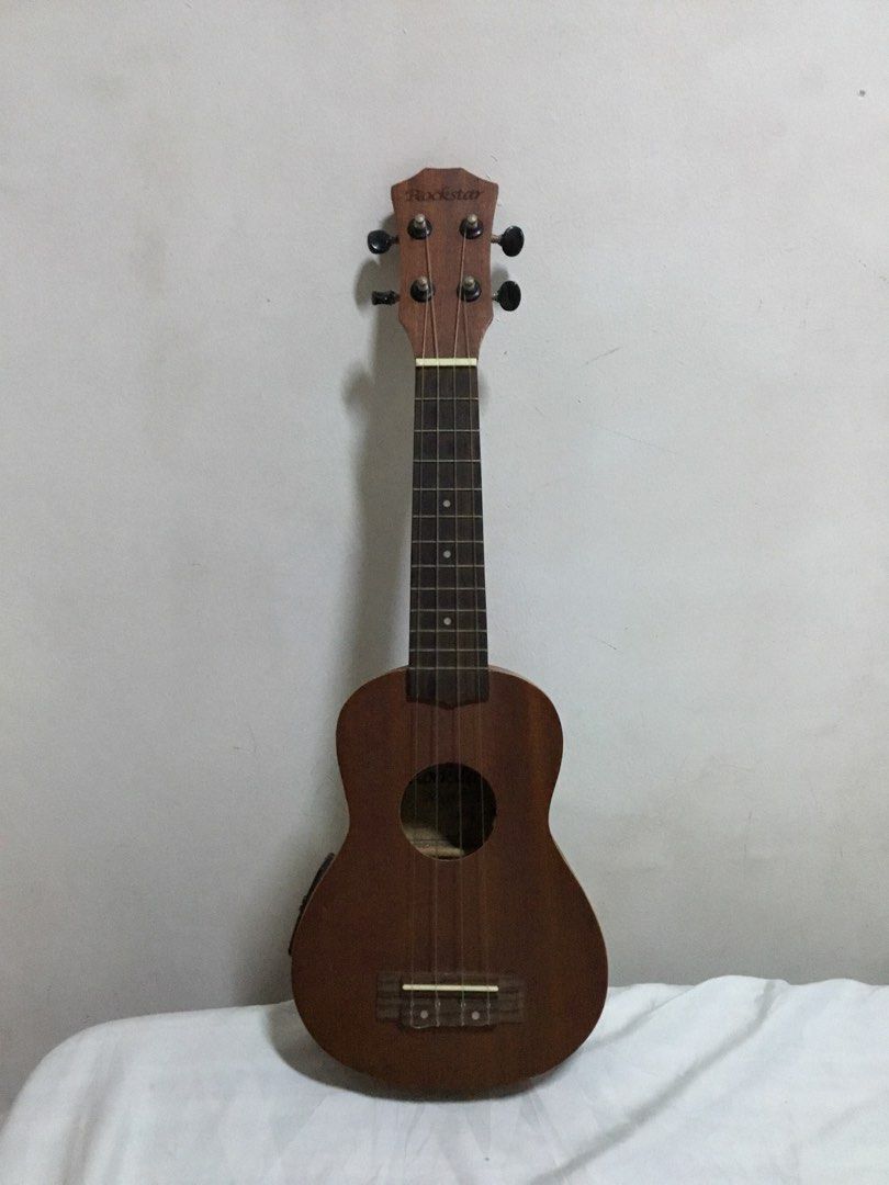 ROCKSTAR ELECTRIC UKULELE, Hobbies & Toys, Music & Media, Musical ...