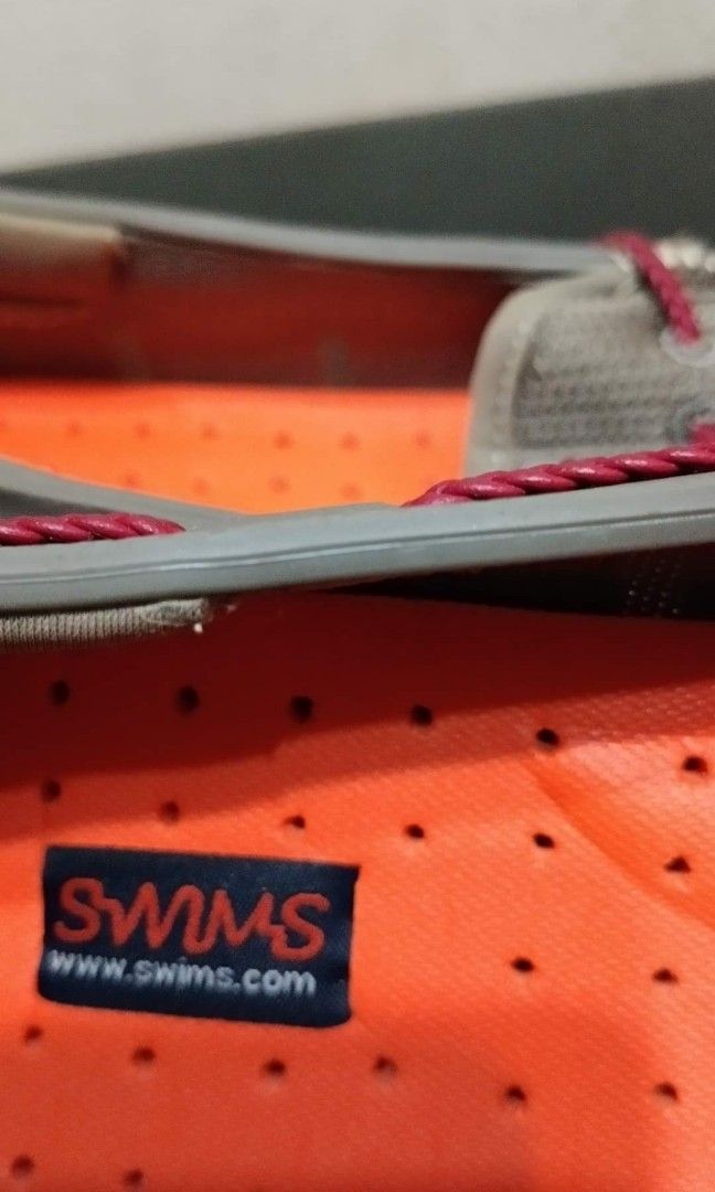 SIMS from Norway, Women's Fashion, Footwear, Sneakers on Carousell