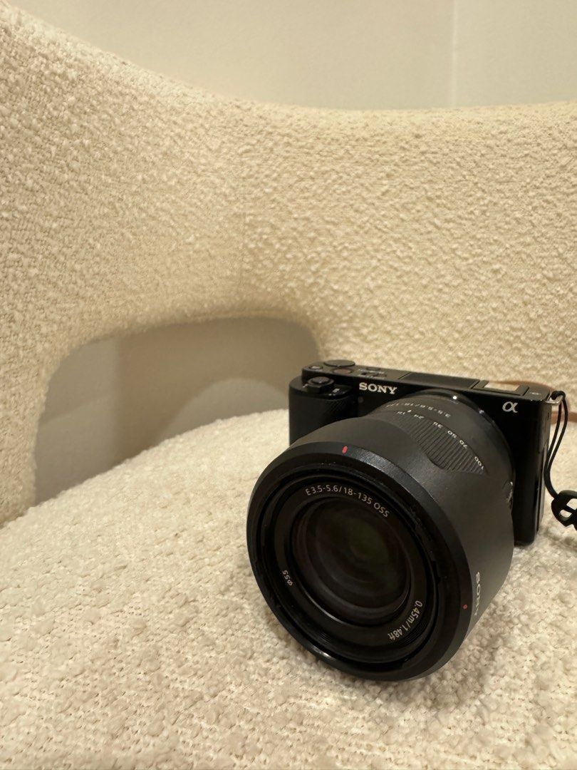Sony ZVE10 with SEL18135 lens, Photography, Cameras on Carousell