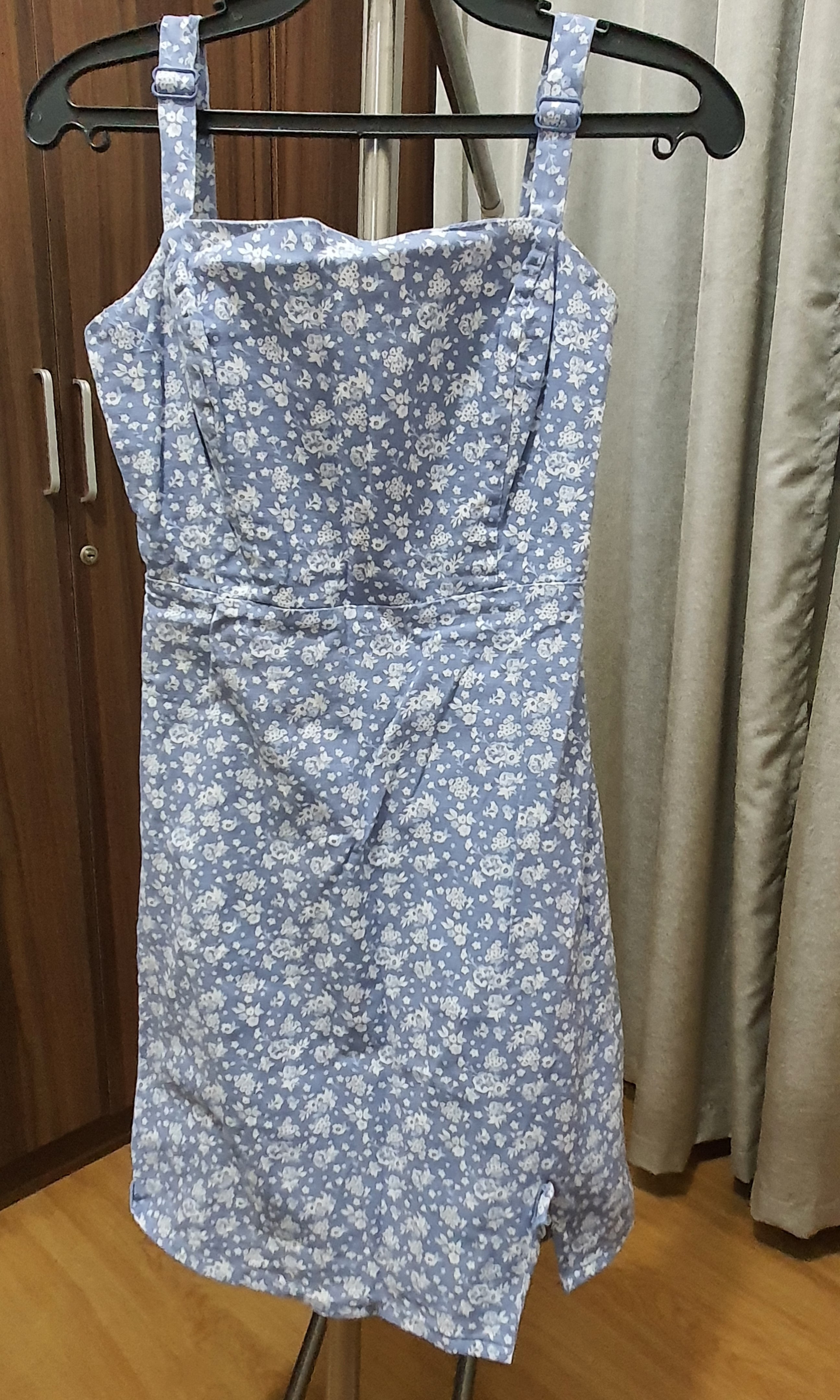 SUPRE Dress, Babies & Kids, Babies & Kids Fashion on Carousell