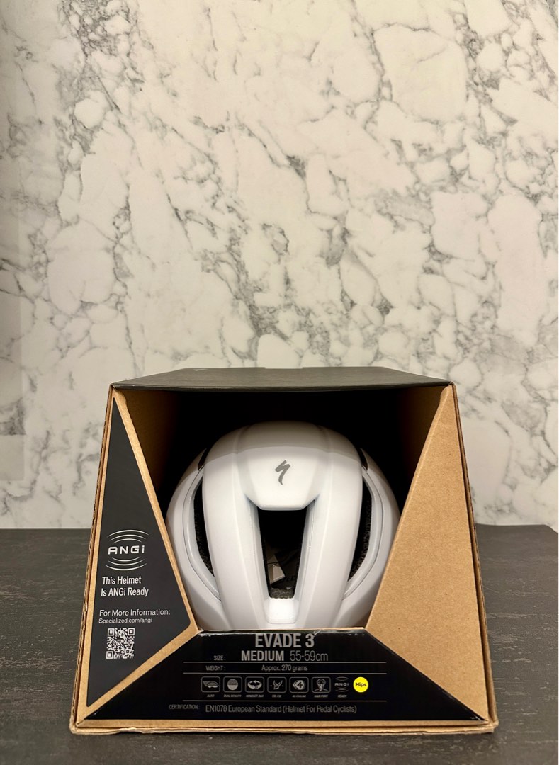 (BRAND NEW) S-WORKS Evade 3 - Full White (M size), Sports Equipment ...