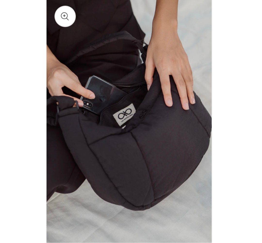 The Sophia label Cosy puff cross body bag in Jet black, Women's Fashion ...