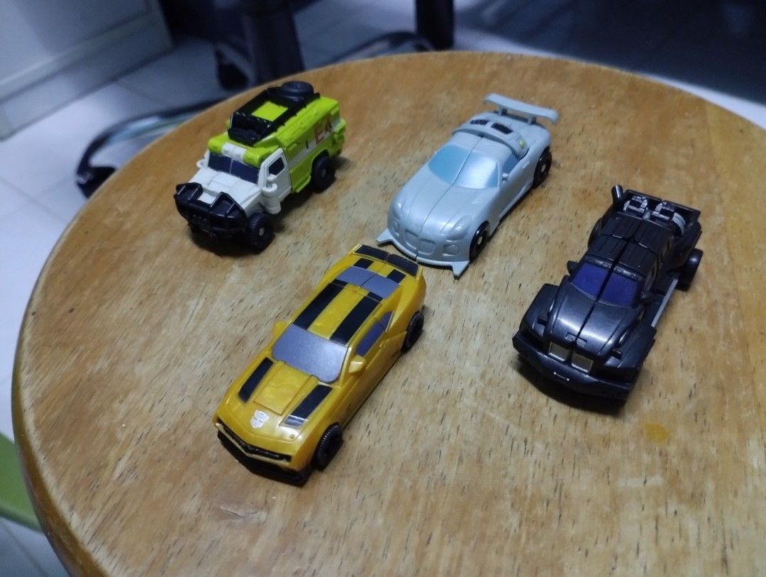 Transformers bayverse legend class set, Hobbies & Toys, Toys & Games on ...