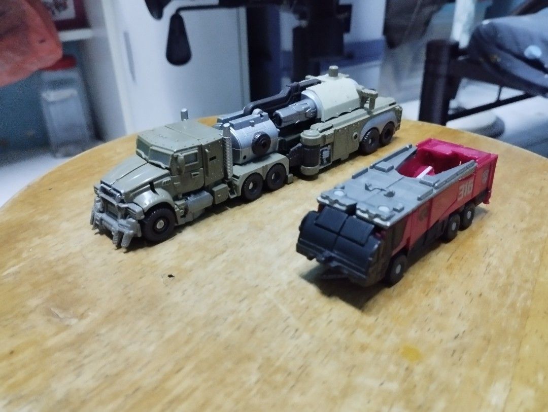 Transformers bayverse legend class set, Hobbies & Toys, Toys & Games on ...