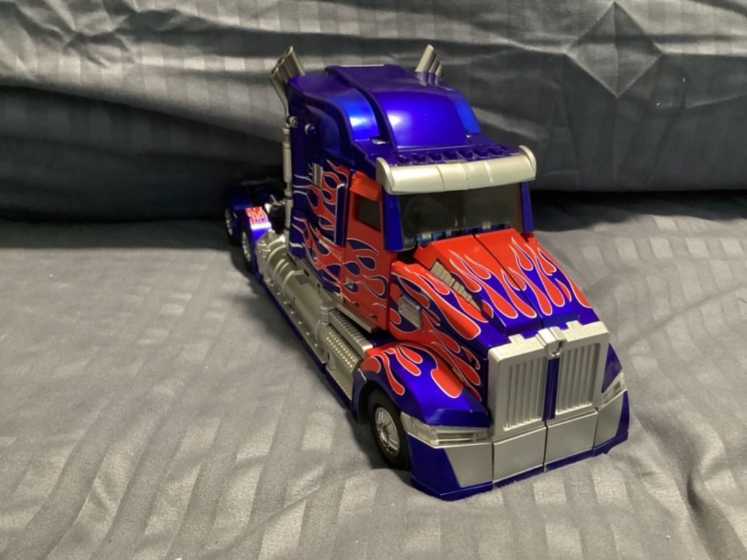 Transformers BS-03 Optimus Prime Upscaled Challenger(SELLING ASAP ...