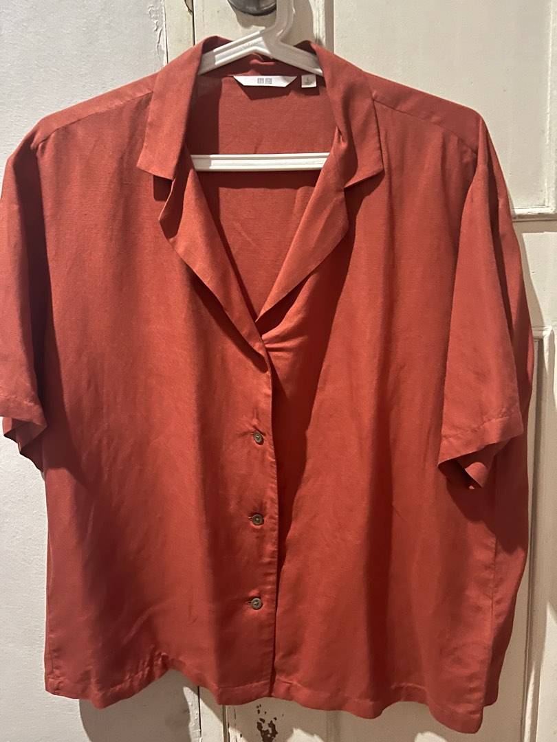 Uniqlo Rust Top, Women's Fashion, Tops, Blouses on Carousell