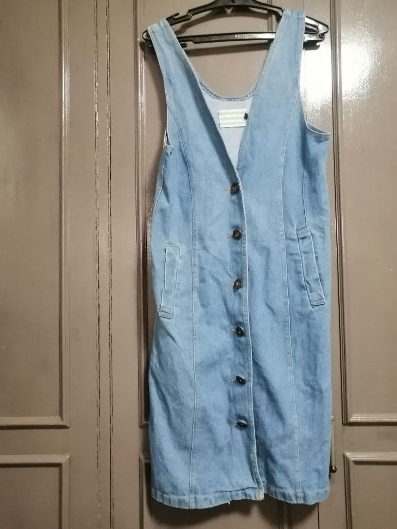 V Shaped Button Down Jumper Denim Dress, Women's Fashion, Dresses ...