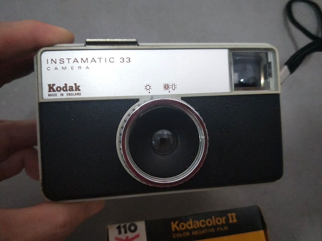 Vintage Kodak Instamatic Camera, Photography, Cameras on Carousell