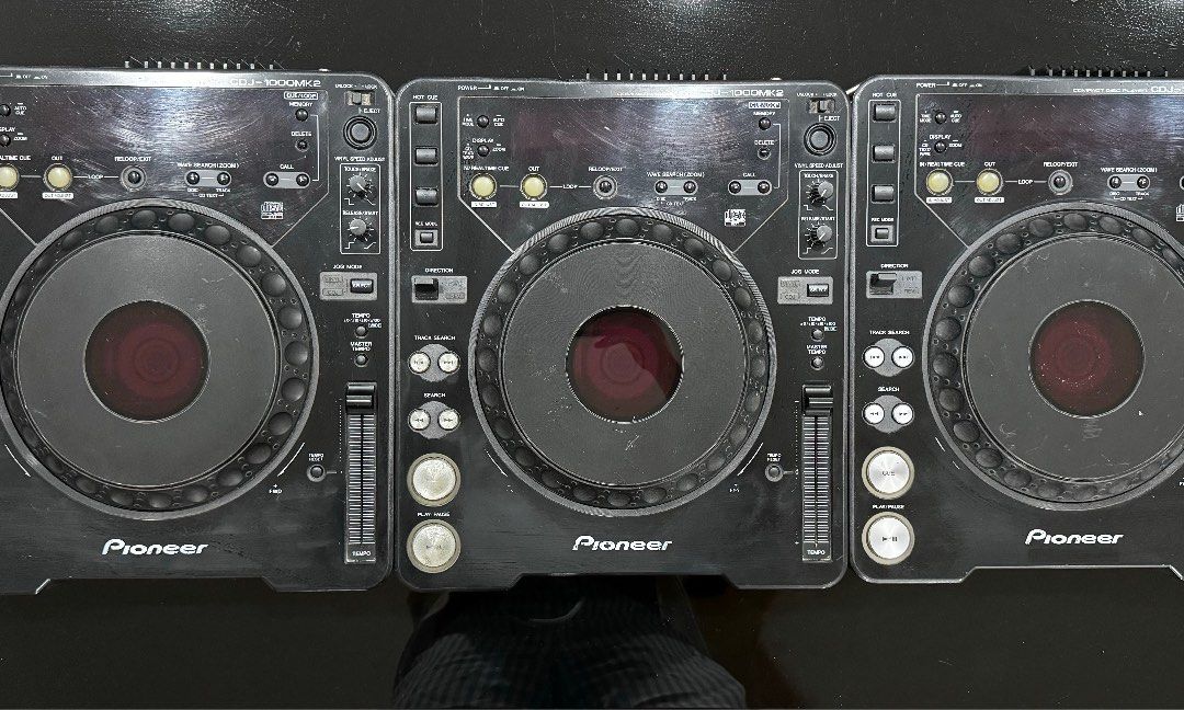 3 X Pioneer CDJ MK2 1000, Audio, Other Audio Equipment on Carousell