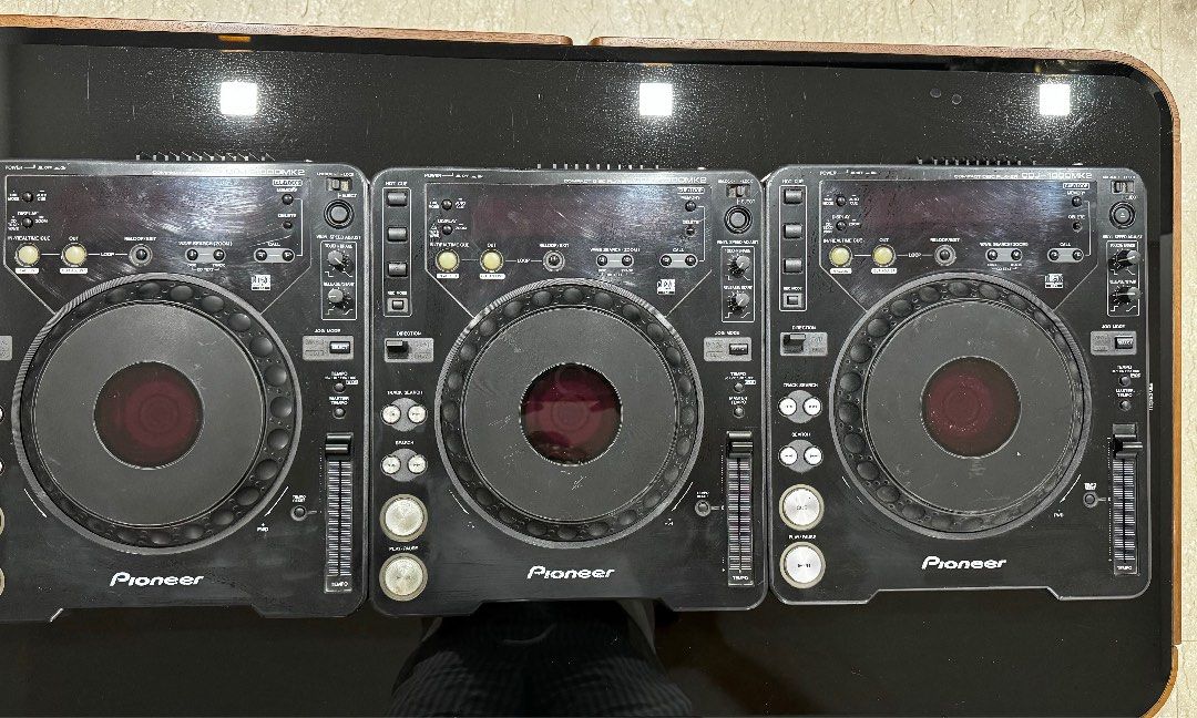 3 X Pioneer CDJ MK2 1000, Audio, Other Audio Equipment on Carousell
