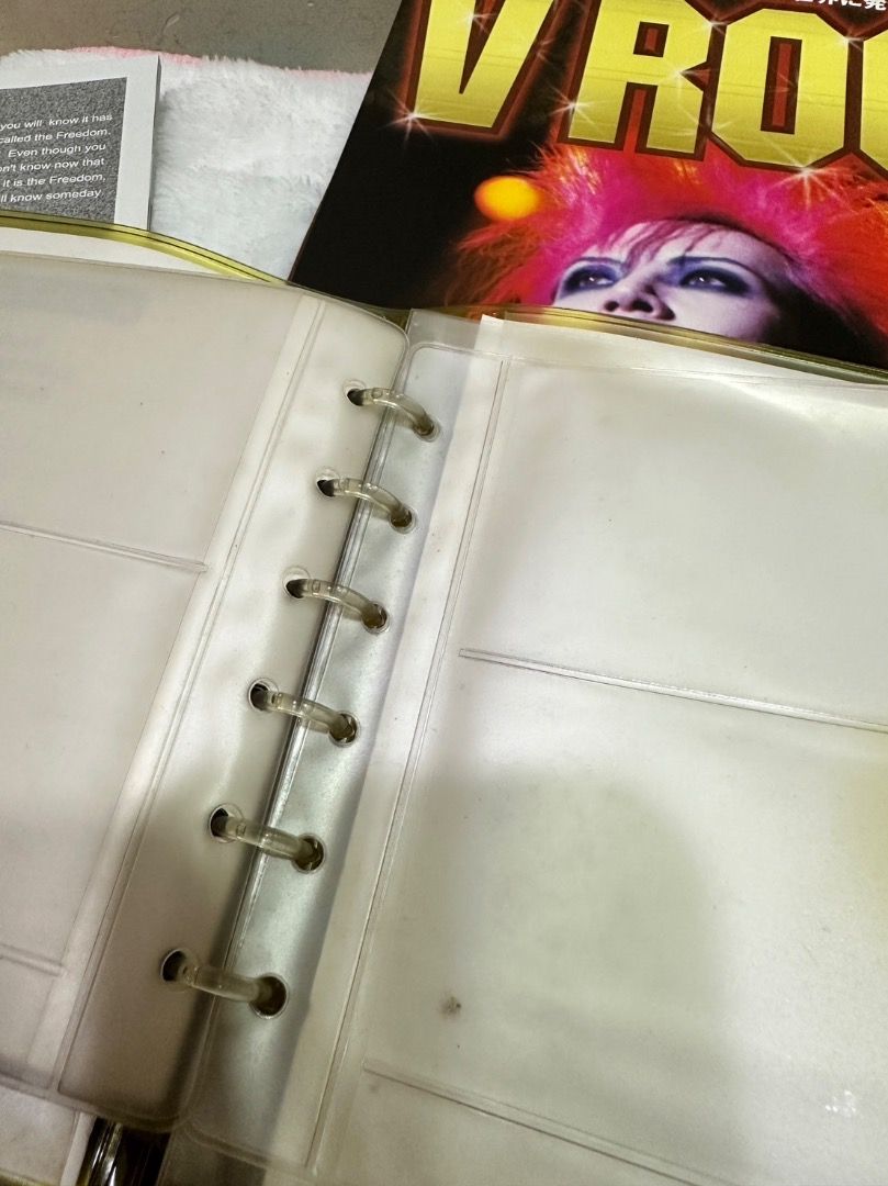 松本秀人 まつもとひでと Hideto Matsumoto hide rock 收納筆記本, 書籍、休閒與玩具, 收藏、紀念品, J-Pop在旋轉拍賣