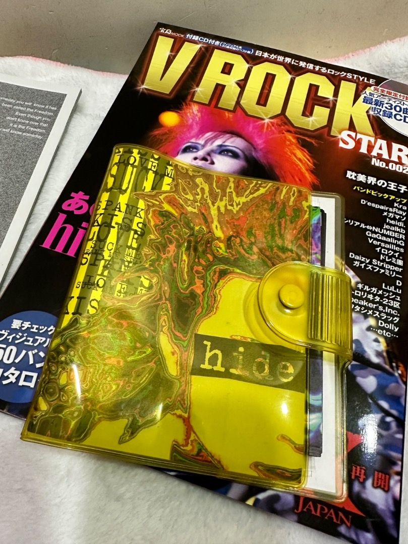 松本秀人 まつもとひでと Hideto Matsumoto hide rock 收納筆記本, 書籍、休閒與玩具, 收藏、紀念品, J-Pop在旋轉拍賣