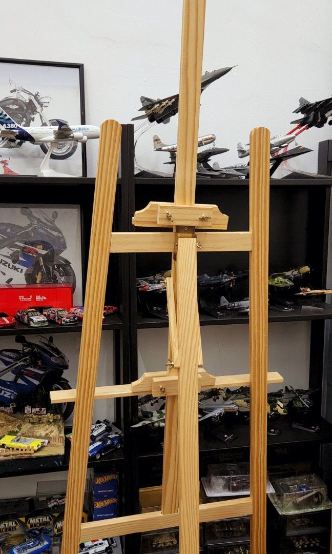Art Drawing Stand ( Easel ), Furniture & Home Living, Home Improvement ...