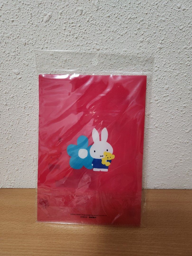 *Brand New* A5 Miffy L-Shape Files Assorted Designs, Hobbies & Toys ...