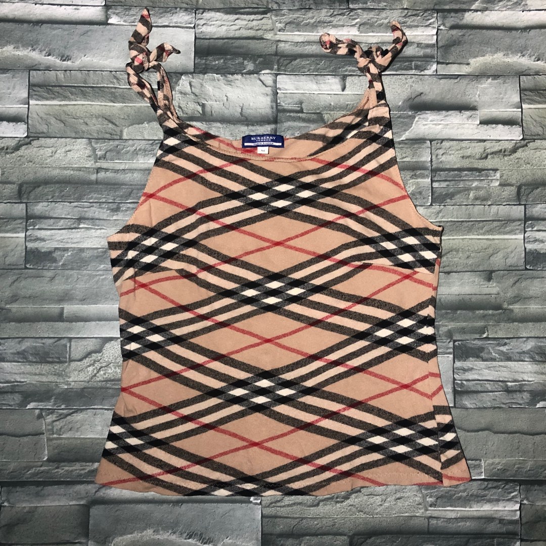 Burberry sando like new, Women's Fashion, Tops, Blouses on Carousell