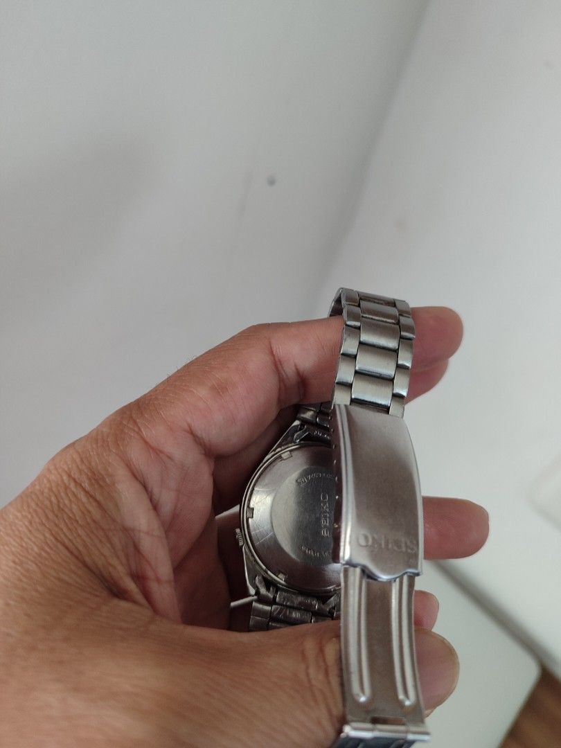 Casio vintage japan cal 6309 bandel dan awet, Fesyen Pria, Jam Tangan ...