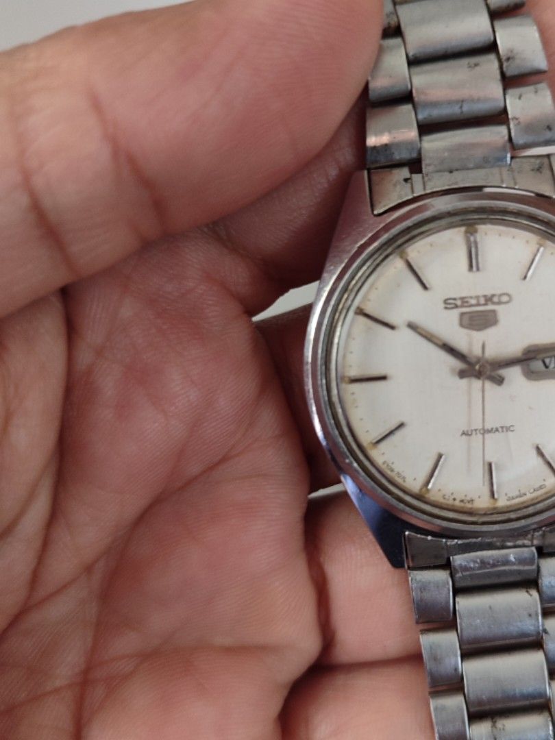 Casio vintage japan cal 6309 bandel dan awet, Fesyen Pria, Jam Tangan ...