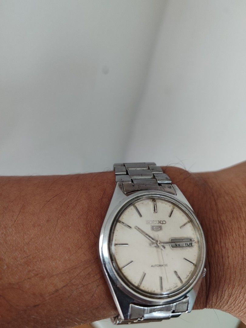 Casio vintage japan cal 6309 bandel dan awet, Fesyen Pria, Jam Tangan ...