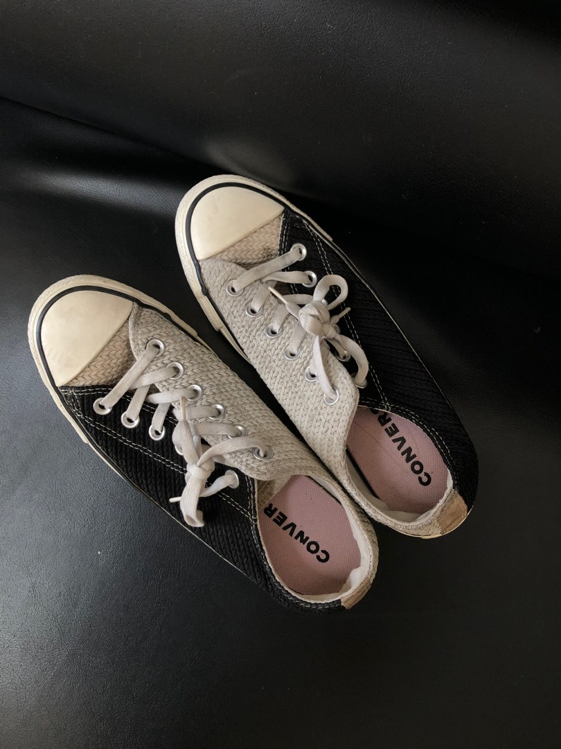 Converse 2 Color, Fesyen Wanita, Sepatu di Carousell