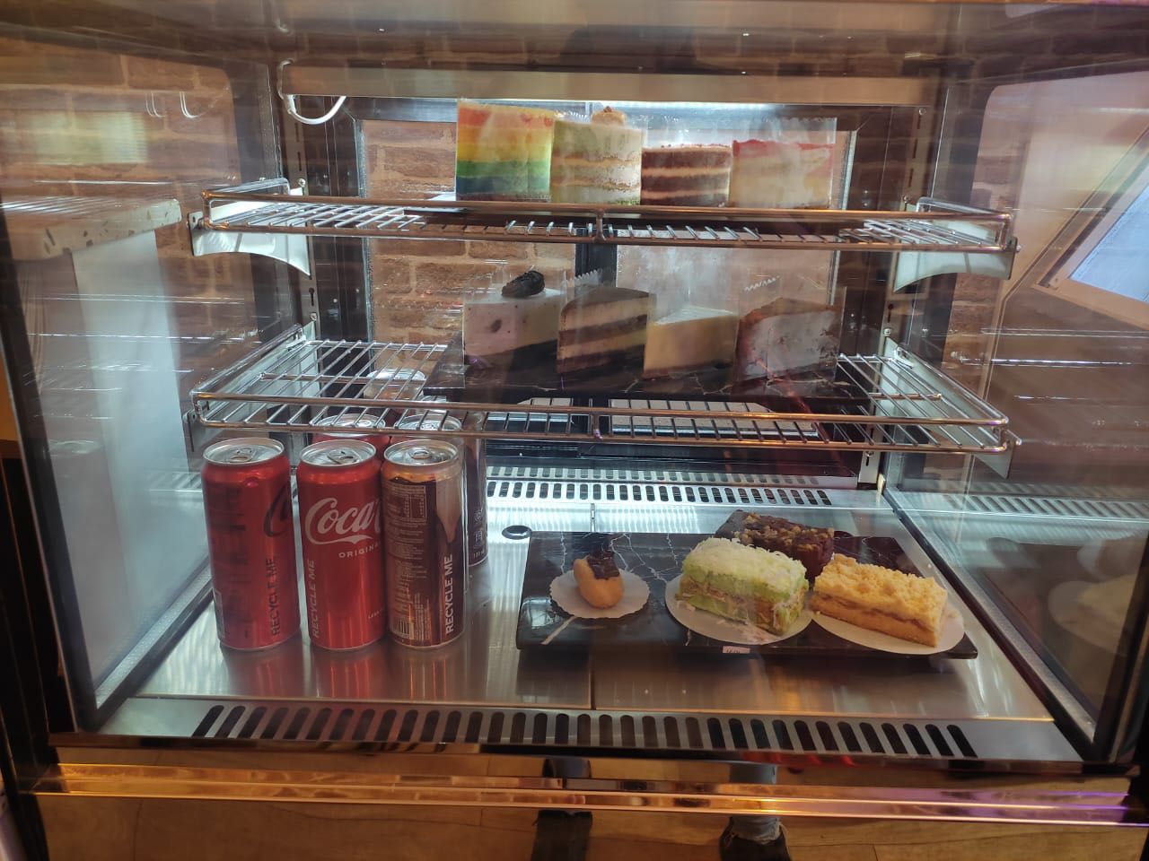 Countertop display chiller, TV & Home Appliances, Kitchen Appliances ...