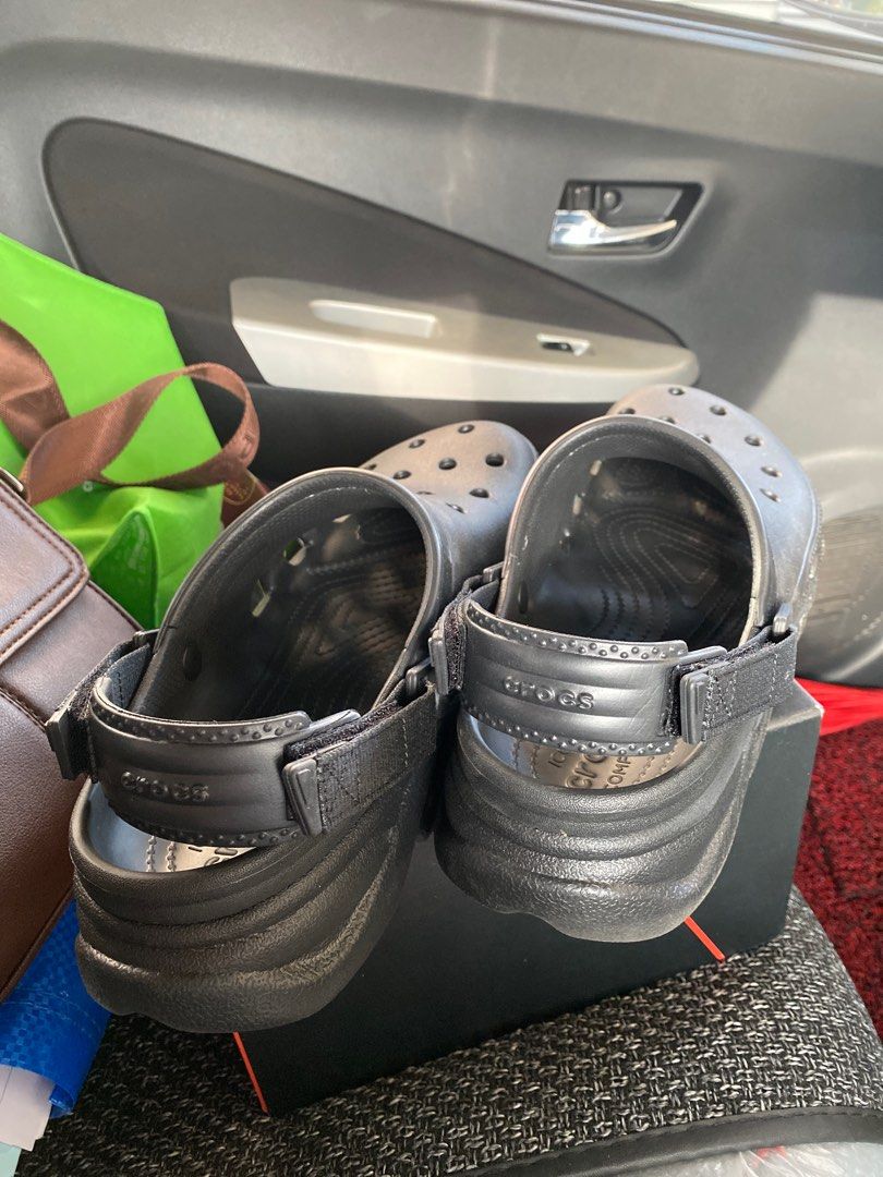 Crocs Duet MAX II CLOG, Men's Fashion, Footwear, Flipflops and Slides ...