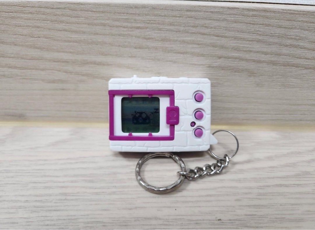 Digimon Vpet 97 Version 6/ Australian limited edition, Hobbies & Toys ...
