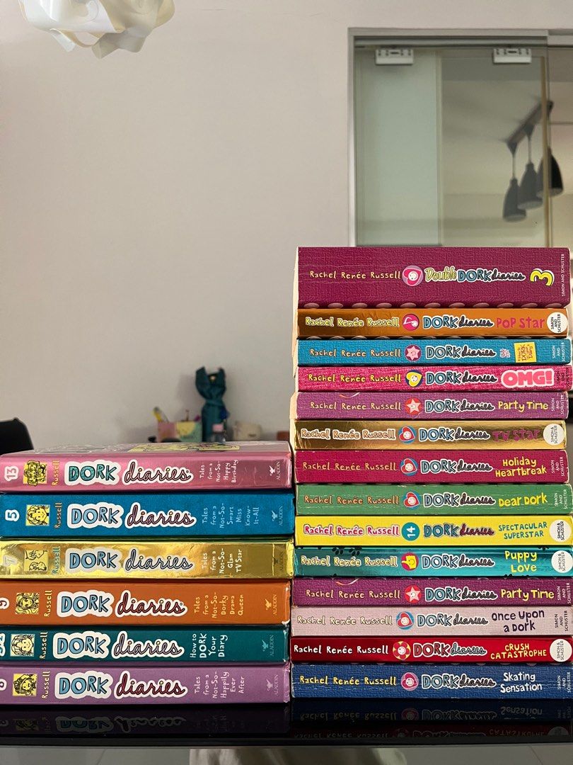 Dork diaries collection (20 copies), Hobbies & Toys, Books & Magazines ...