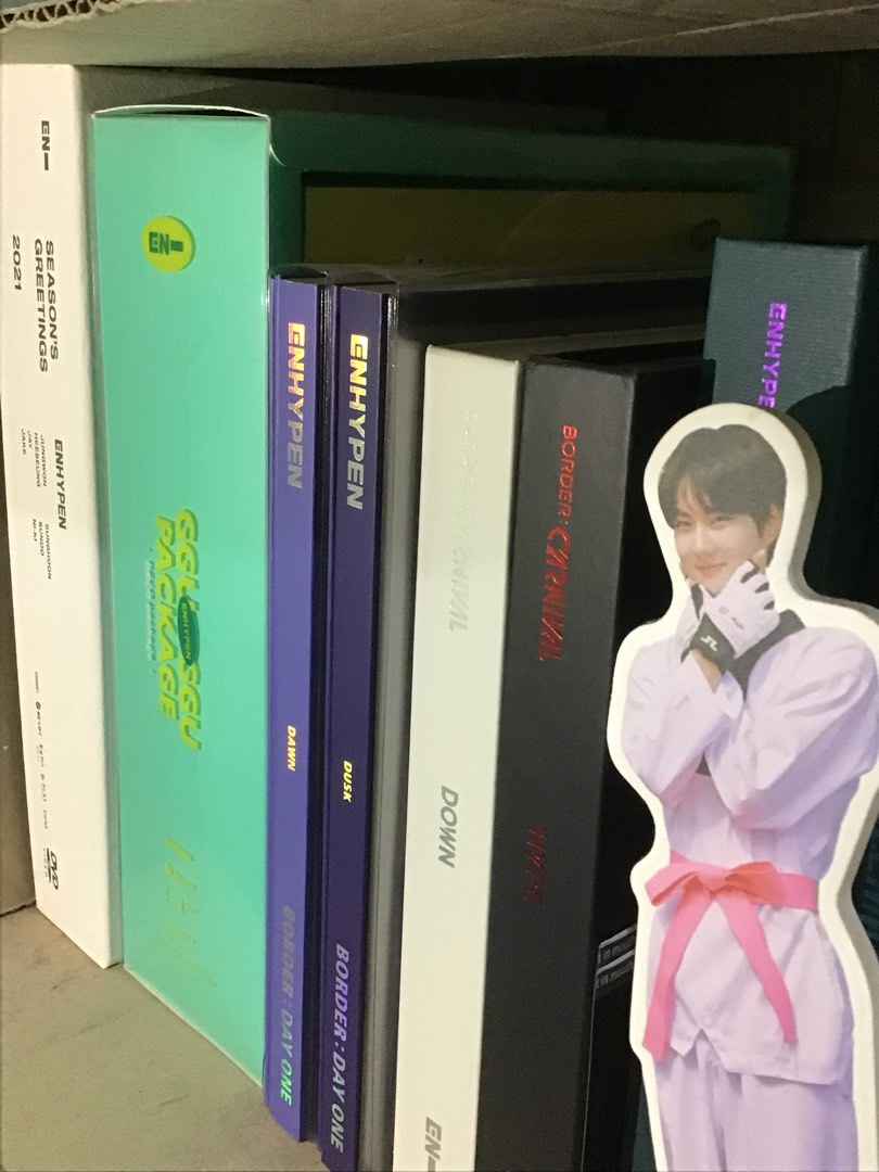 ENHYPEN offical merch, Hobbies & Toys, Memorabilia & Collectibles, K ...