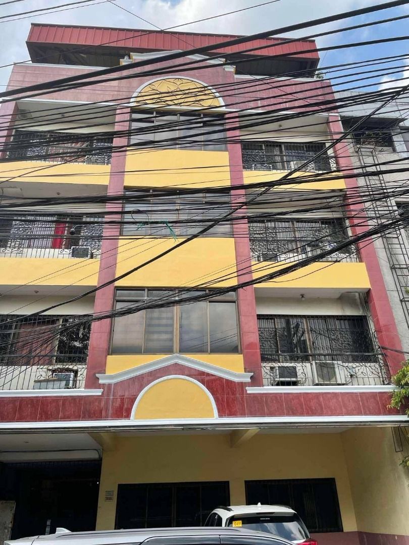 Four story Apartment Building with roof deck in Poblacion, Makati ...