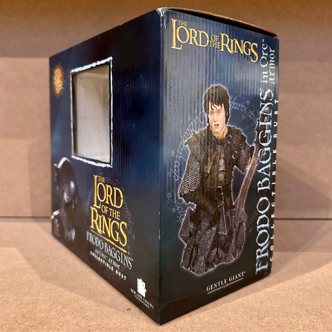 Frodo Baggins in Orc Armor The Lord of the Rings Collectible Bust by ...