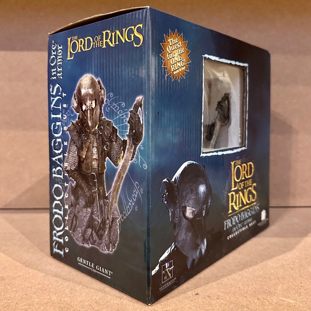 Frodo Baggins in Orc Armor The Lord of the Rings Collectible Bust by ...